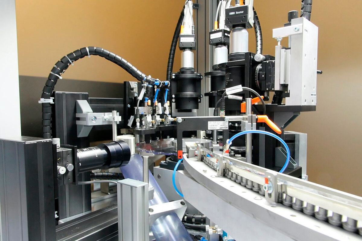 Test machines for small parts | MiniTec